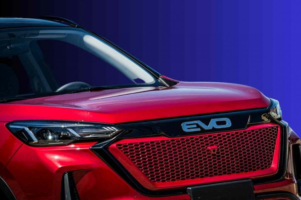 Le auto Evo sono sempre più vendute, ma prima di comprarle devi sapere ...